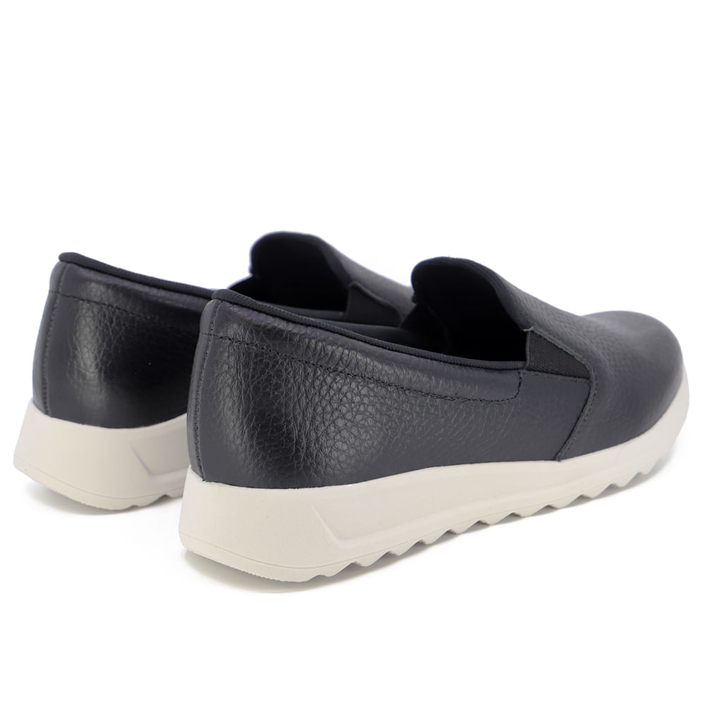 Tênis Slip On Couro Preto Elástico Lateral - Loja Online | Usaflex